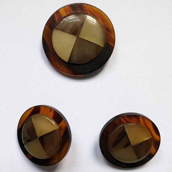 Bakelite Buttons - Etsy