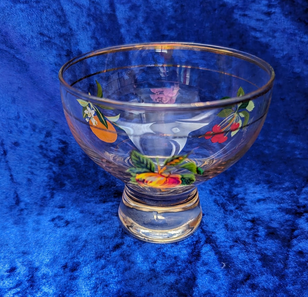 Mid Century Pretty Pressed Glass Occasional Nut Dish Bowl Fruit ...