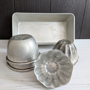 Mid-century Metal Baking Tins Individual Baking Pans Moulds Vintage ...