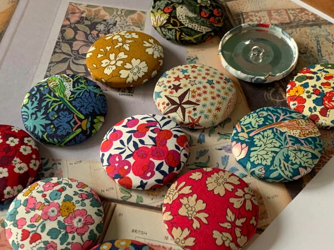 Liberty Fabric Covered Large Buttons - Etsy