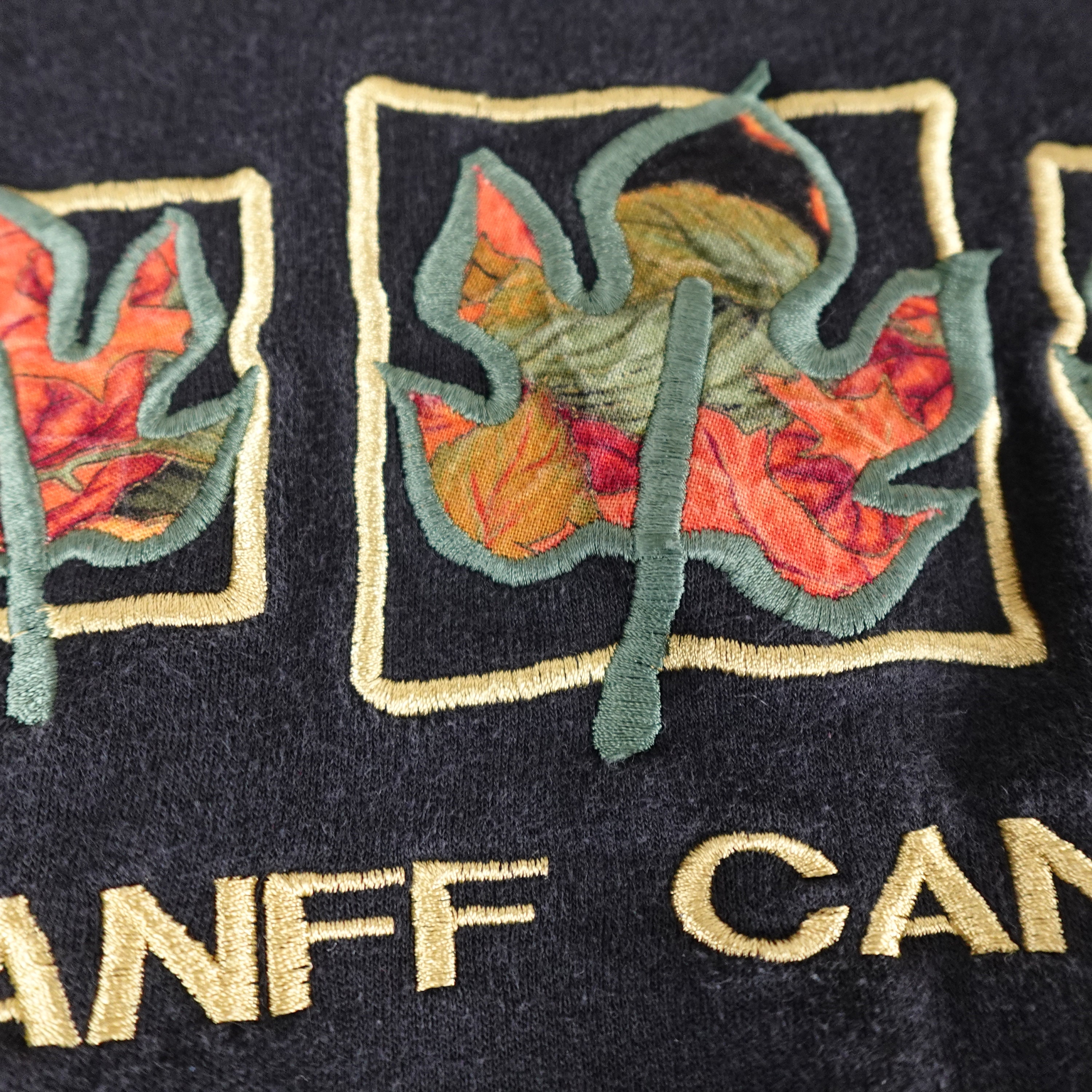 Vintage Banff Alberta Canada Shirt Adult Small Embroidered Maple Leaf ...