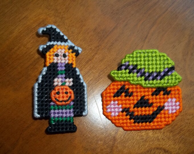 2 Halloween Pins - Wicked Witch of the East & Pumpkin - Plastic Canvas ...
