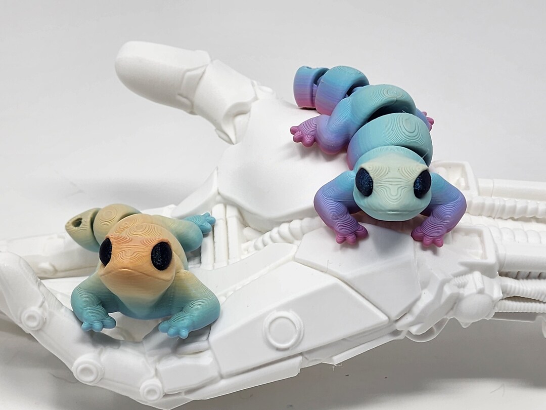 Baby Lizard Random Color 3D Printed Pet Adult and Child - Etsy