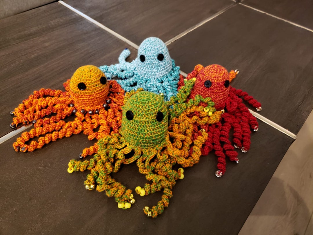 Handmade Octopuses From 100% Colored Cotton Thread , Thin and ...
