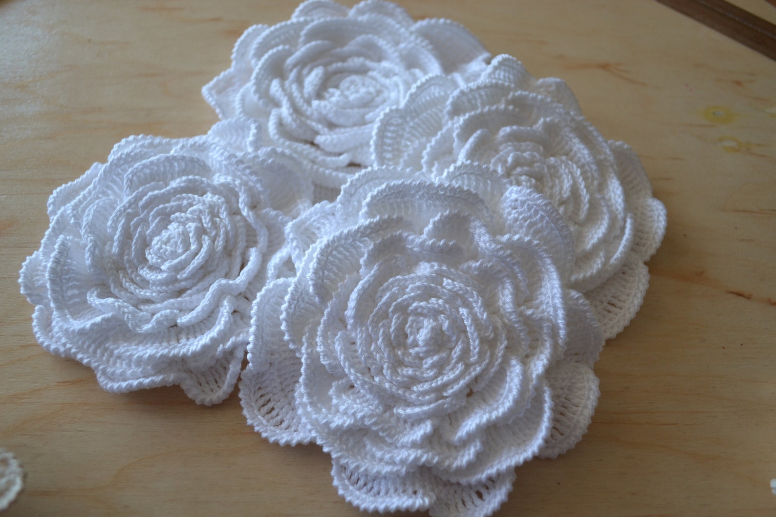 Red Rose Flower Brooch Crochet Accessories Fashion Jewelry | Etsy