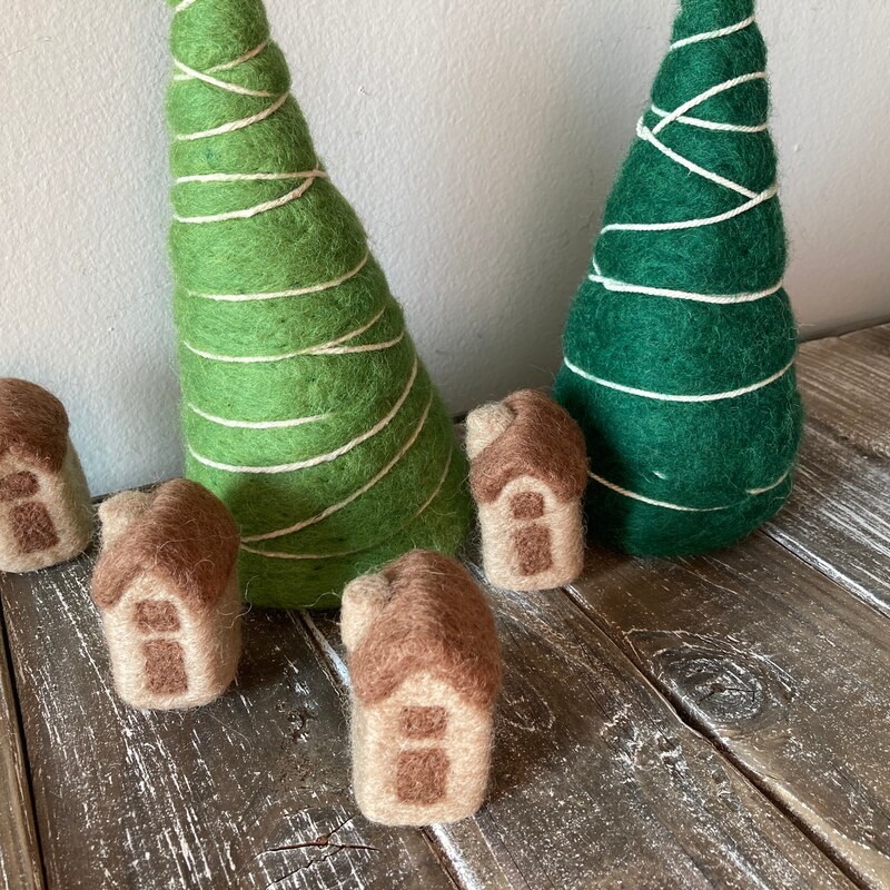 Felt House - Etsy