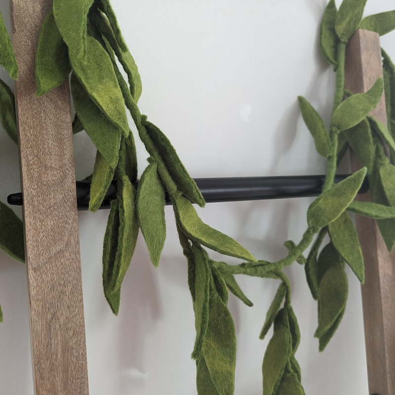 Vine Felt Flower Garland - Etsy