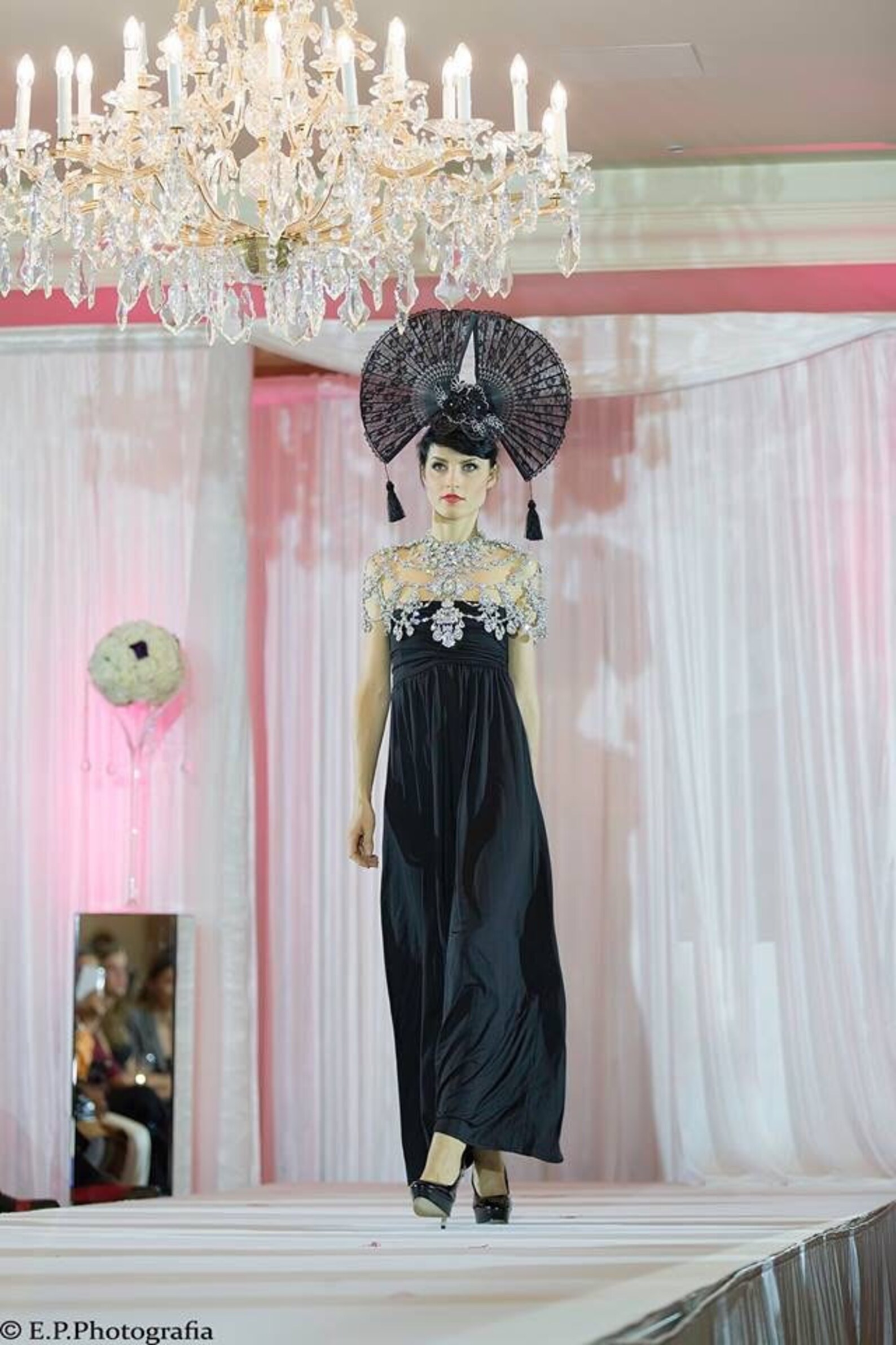 Black Lace Fascinator, Lace Hat, Acsot Hat, Cocktail Hat, Runway Hat ...