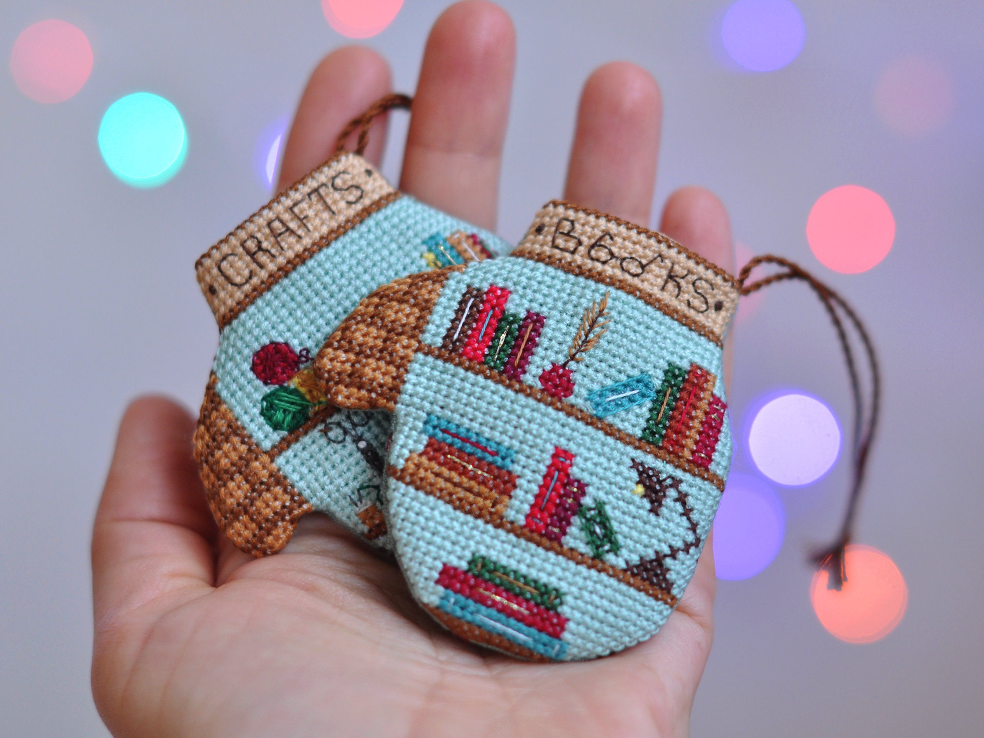 Mitten Christmas Ornament Cross Stitch Pattern: Shop Windows (PDF ...