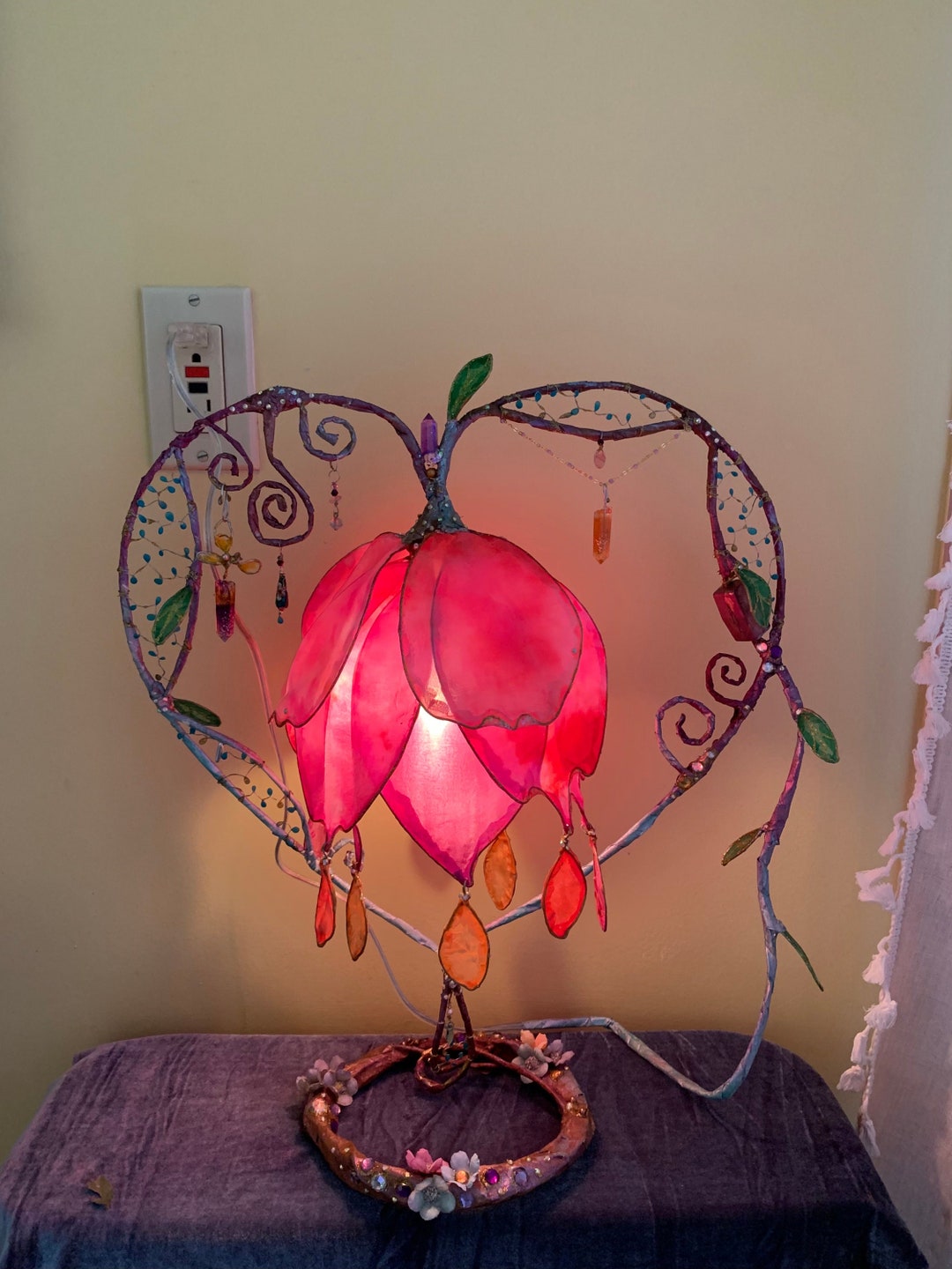 Medium Sweetheart Flower Lamp Valentine Gift Heart Shaped Light Accent ...