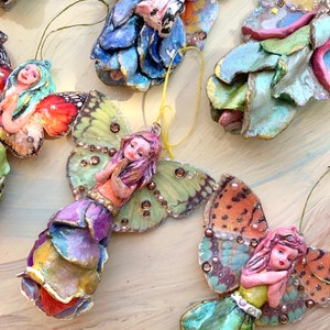 Sweet Rustic Fairies Flower Fairy Ornament Old Style Fairy Decoration ...
