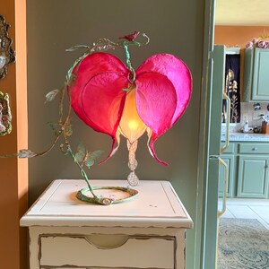 Blissful Bleeding Heart Lamp With Cardinal Bird Silk Lantern Heart ...