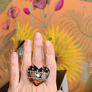 Crazy Cool Heart Rings Flashy Sparkly Amazing Copper Red Black Heart ...