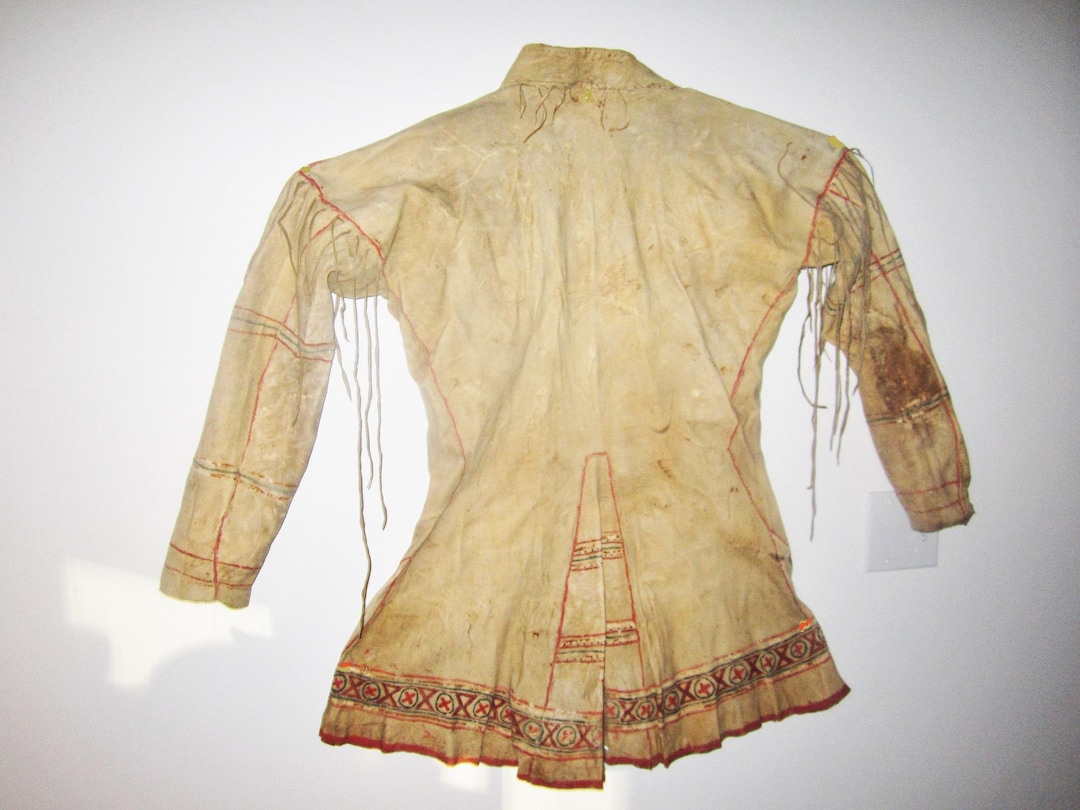 Rarest Naskapi Innu Hunt Jacket C. 1850 Paint on Caribou - Altered for ...