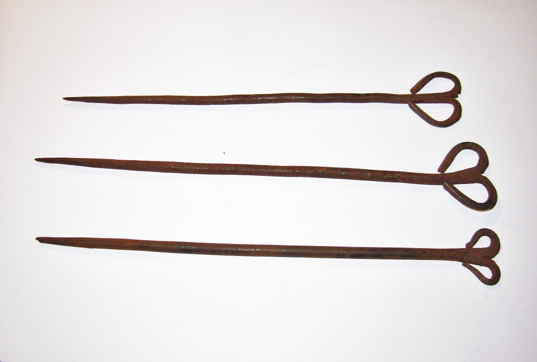 Vintage Yoruba Bronze Hairpins, African Hair Pins With Bird Finial - Etsy
