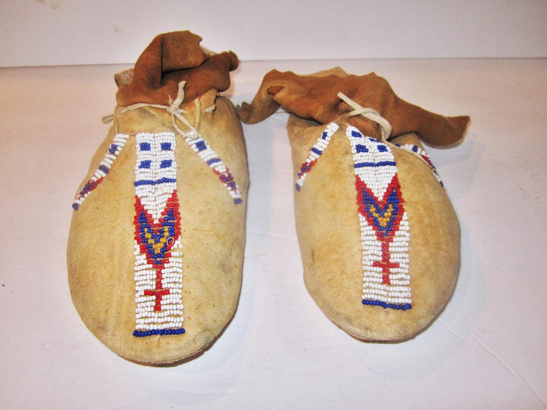 20th C. Adult Crow Beaded Moccasins, Sinew Sewn on Brain Tanned Leather ...