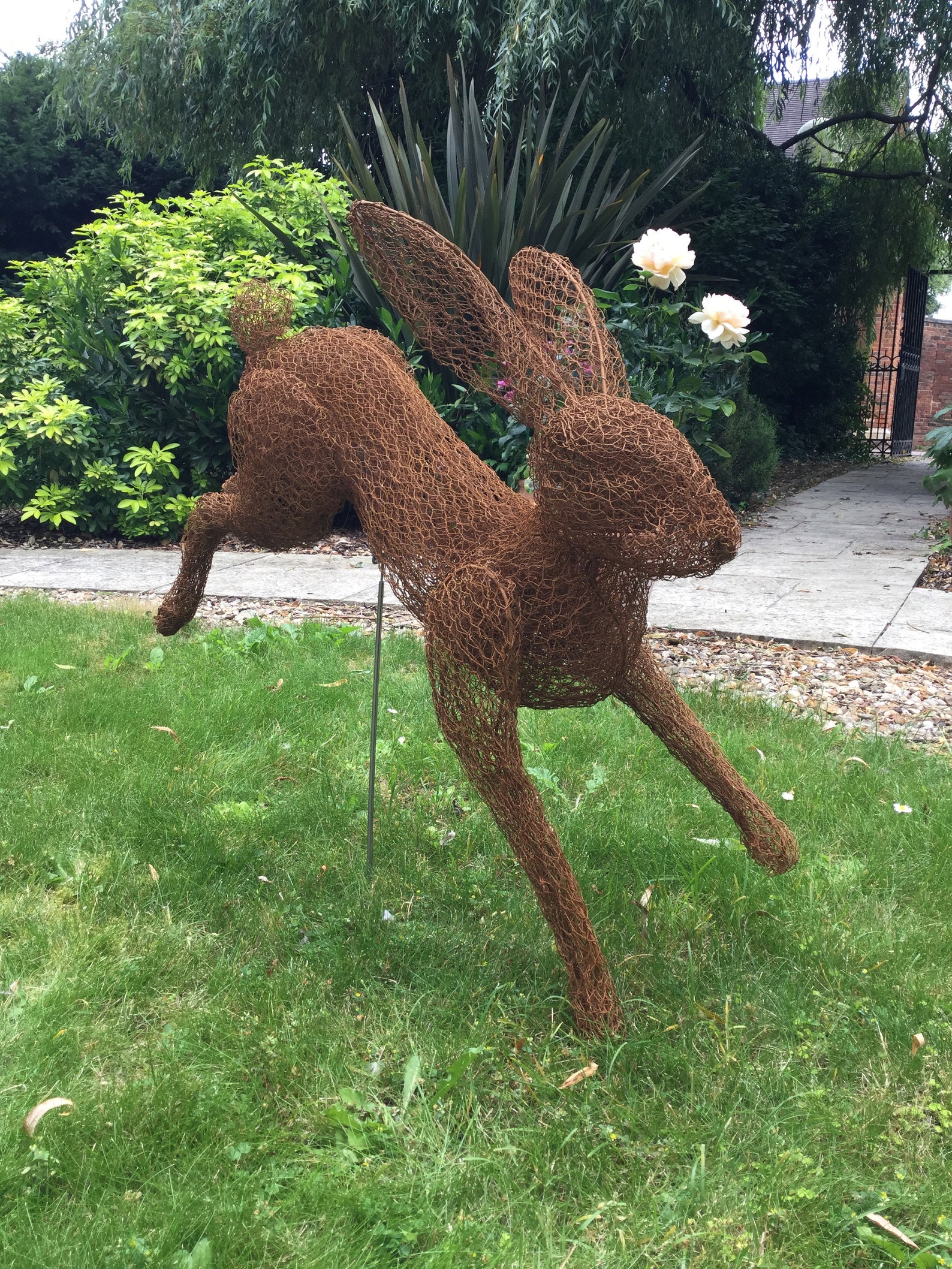 Wire Sculpture Hare: a Beautiful Garden Ornament - Etsy