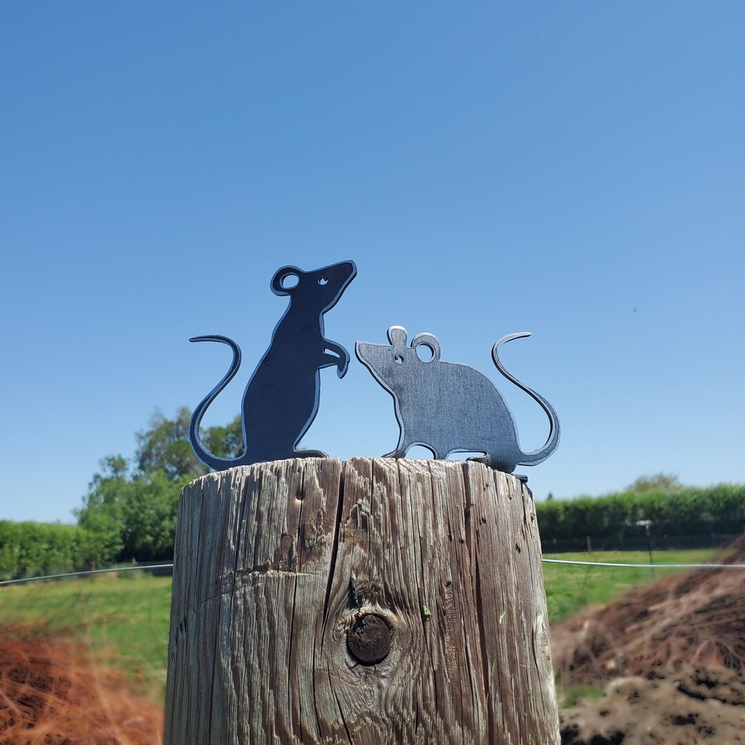 Metal Mice Fence Topper / Tiny Mouse Garden Gift / Rusty Mice ...