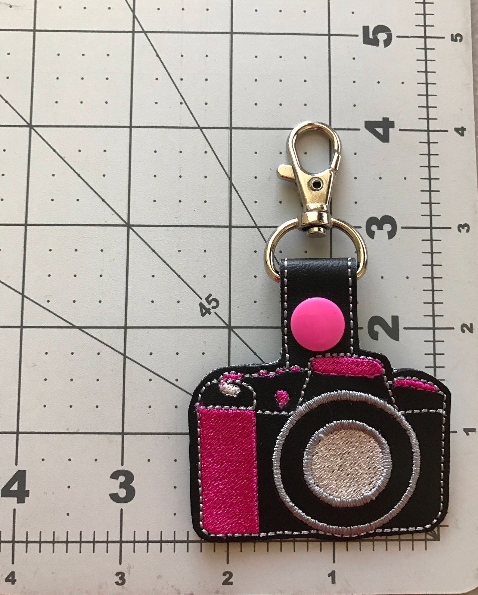 CAMERA KEY FOB. Photographer Snap Tab. Photography Key Chain. - Etsy