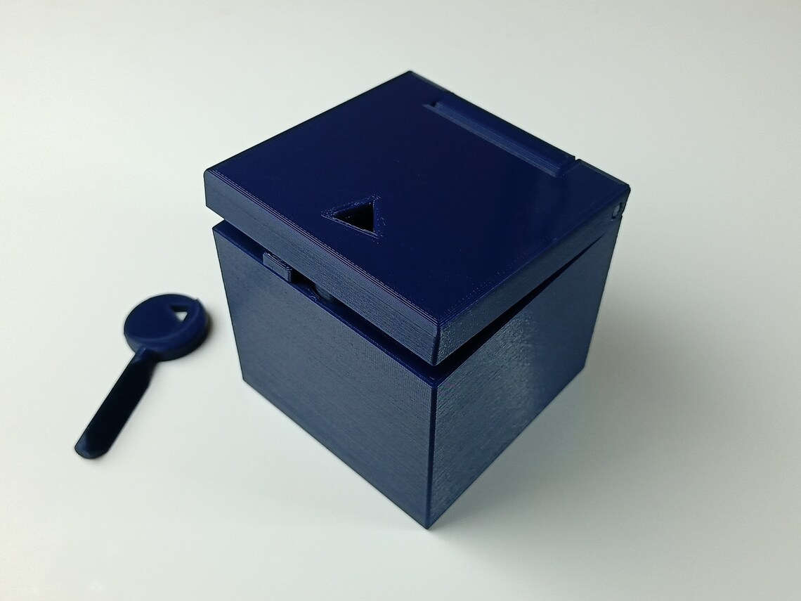 3d Printed Mysterious Blue Box Inspired by Mulholland Drive | Etsy