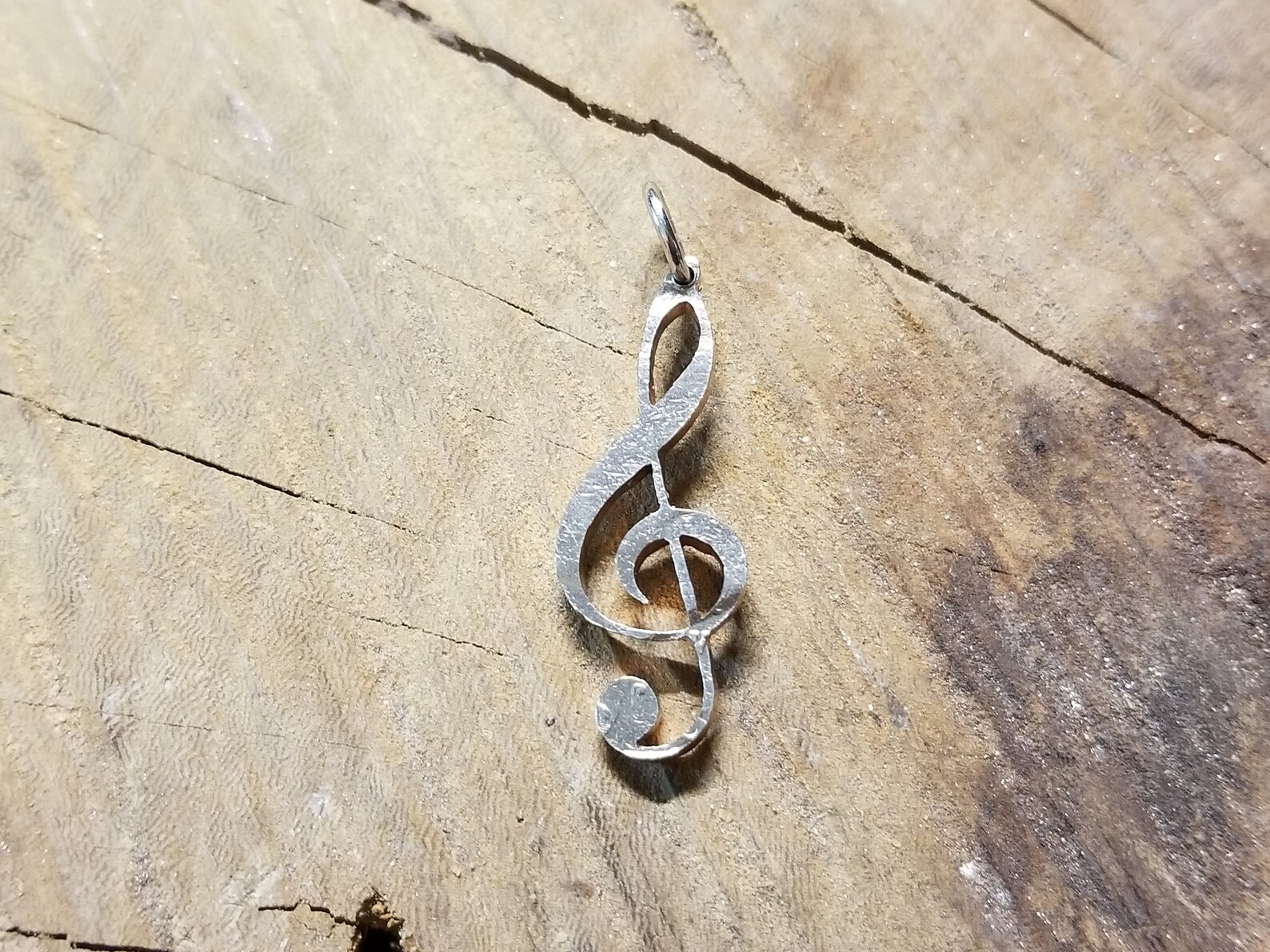 Coin Treble Clef Pendant, Music Lover Necklace - Etsy
