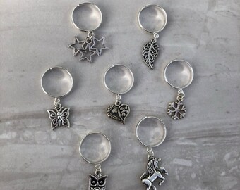 Dangling charm ring | Etsy