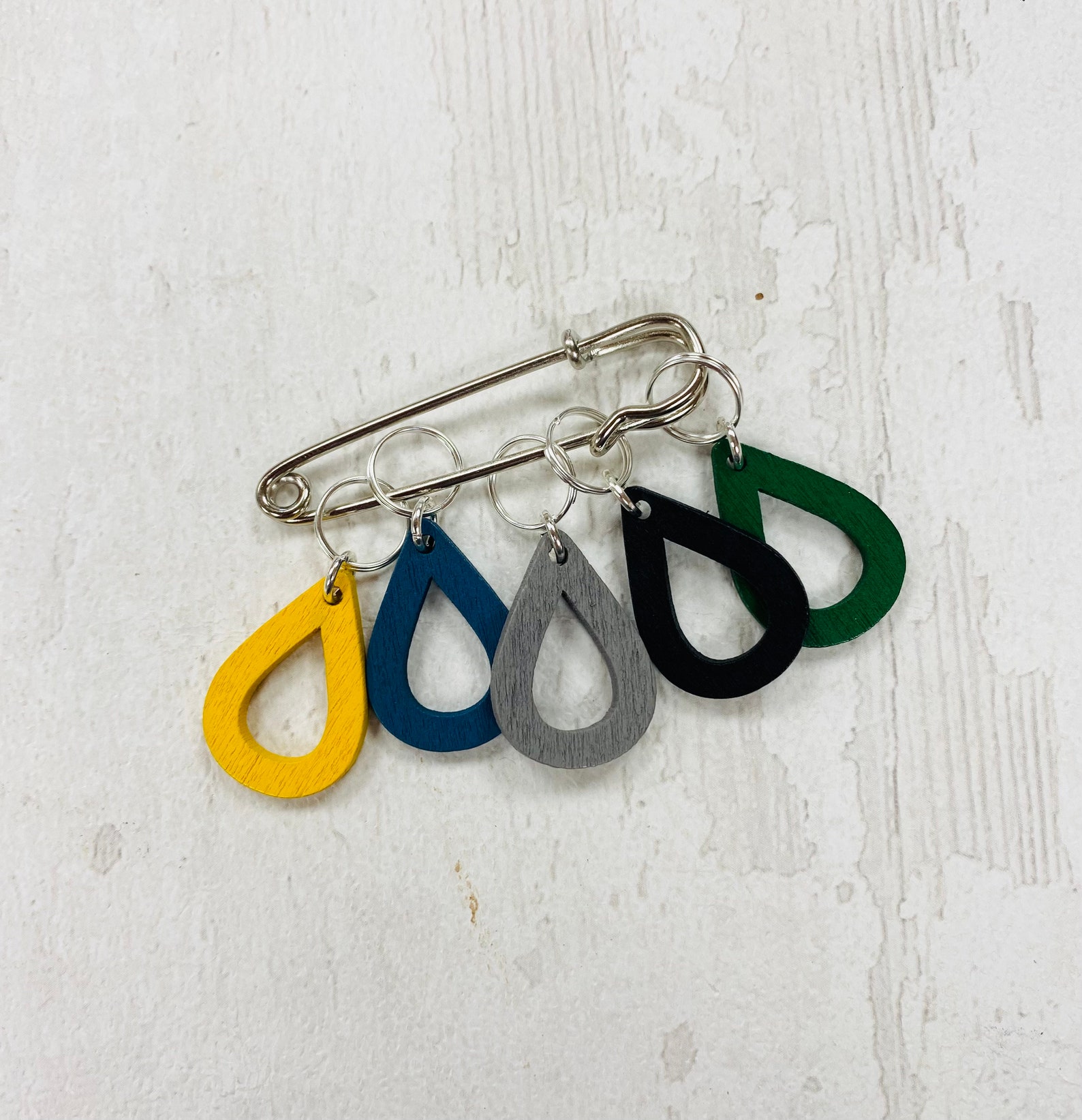 Lightweight Wooden Teardrop Stitch Markers, Progress Markers / Keepers ...