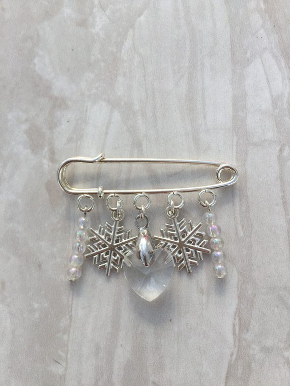 Winter Charm brooch crystal heart brooch kilt pin silver | Etsy