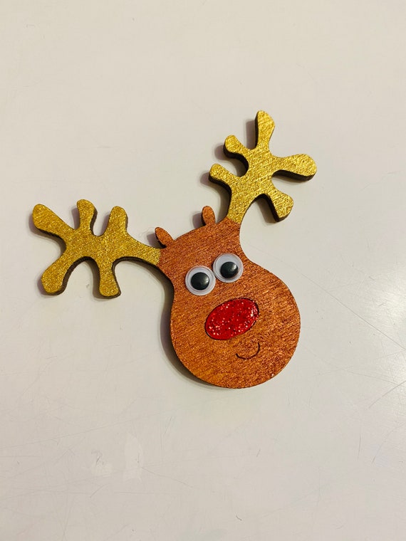 Reindeer novelty magnet wooden magnet perfect for Christmas | Etsy
