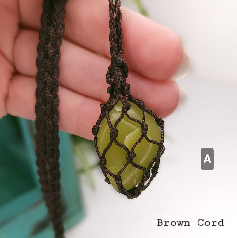 Washington Noble Serpentine Natural Stone Necklace, Macrame ...