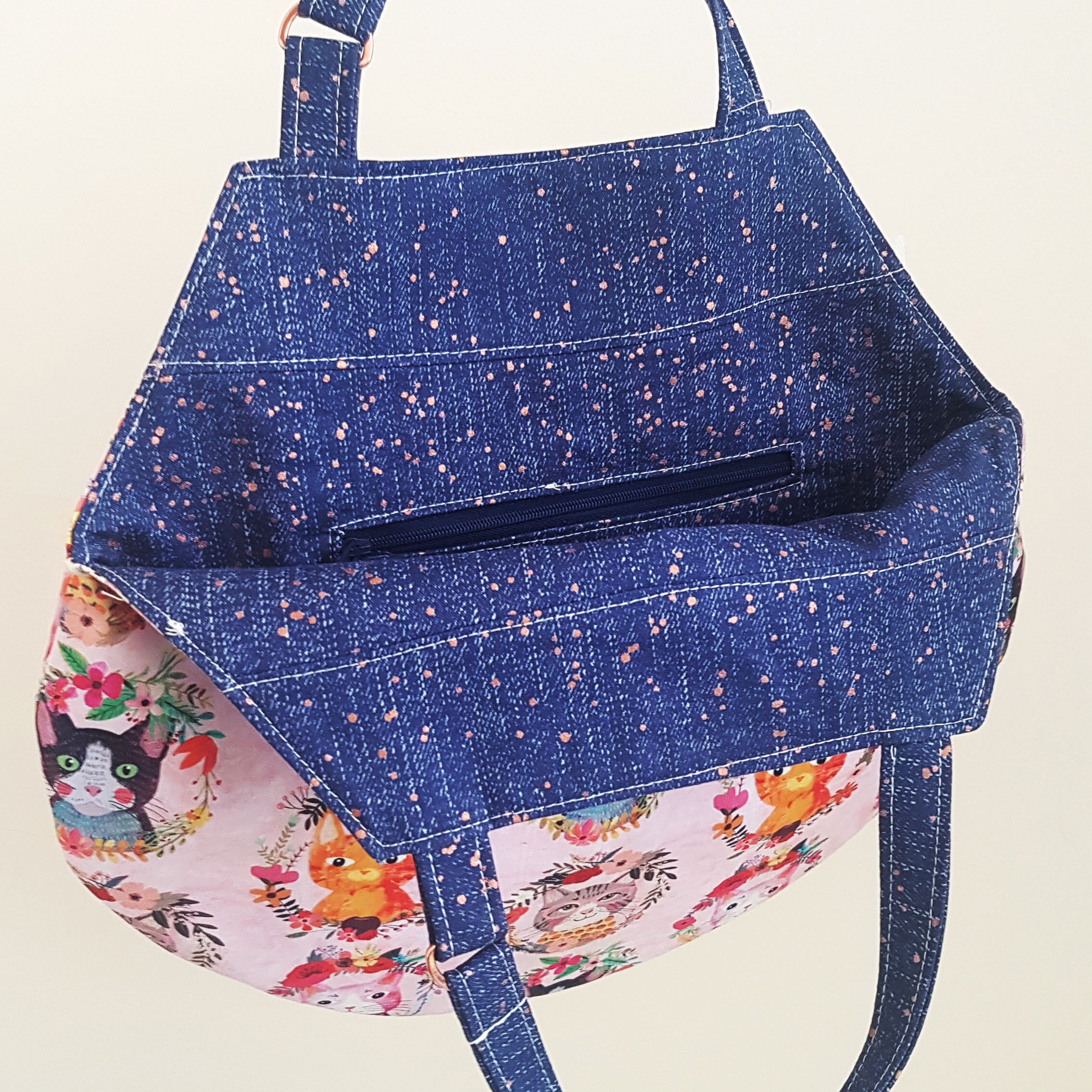 Teen Bag Sewing Pattern, PDF Sewing Pattern, Includes SVG File, Handbag ...