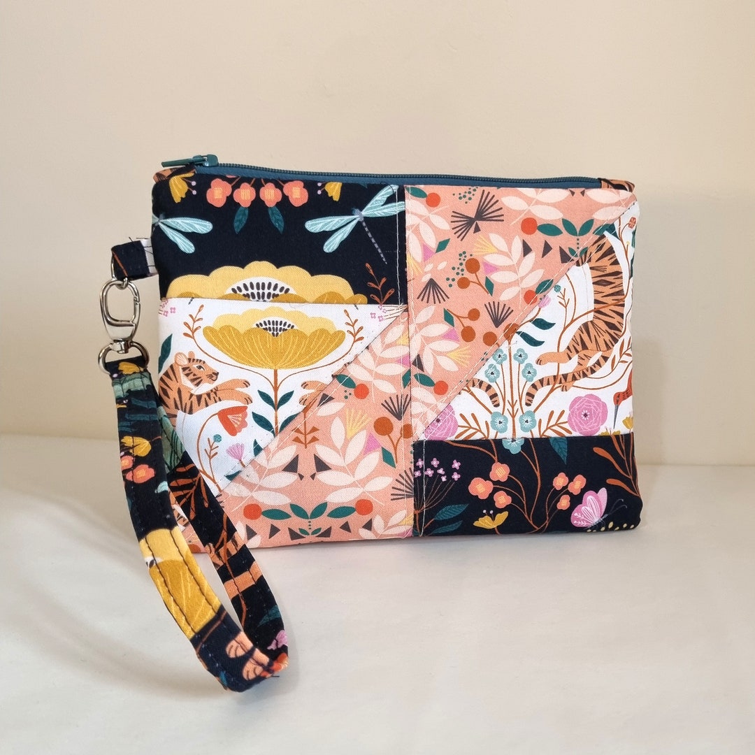 Cute Quilted Zip Pouch Sewing Pattern PDF Sew Along Video, SVG File ...