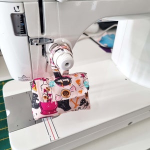 Pincushion Sewing Pattern PDF, Handbag Pin Cushion With Step by Step ...