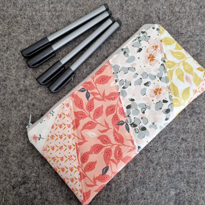 Paper Pieced Pouch PDF Sewing Pattern Zip Pouch Pattern - Etsy