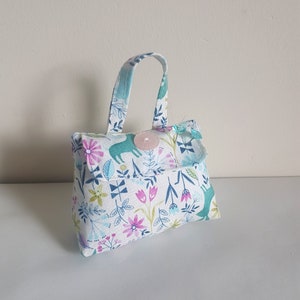 Pincushion Sewing Pattern PDF, Handbag Pin Cushion With Step by Step ...