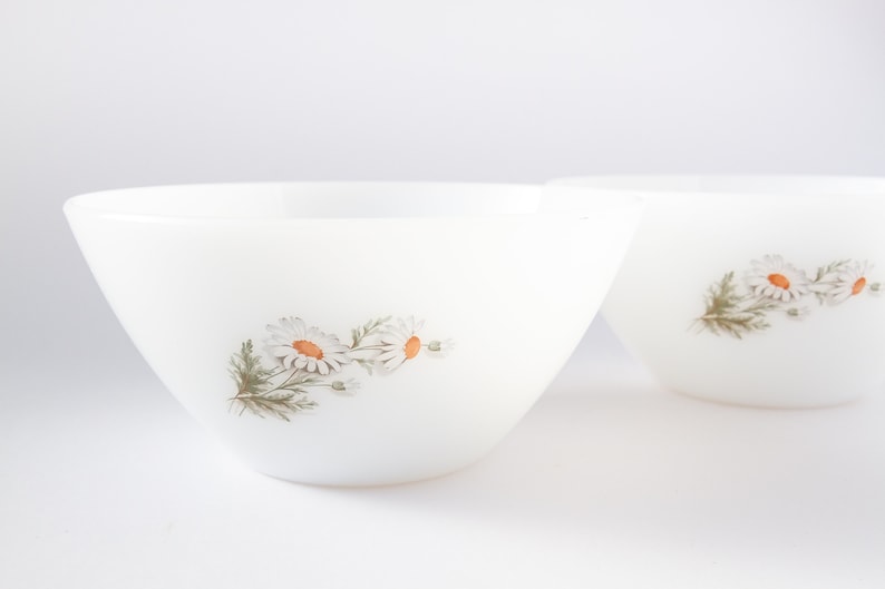 VINTAGE Set of Two Arcopal Marguerite Bowls, French Pyrex White Glass ...