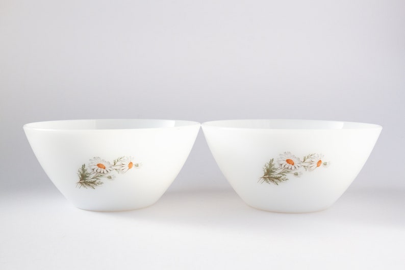 VINTAGE Set of Two Arcopal Marguerite Bowls, French Pyrex White Glass ...