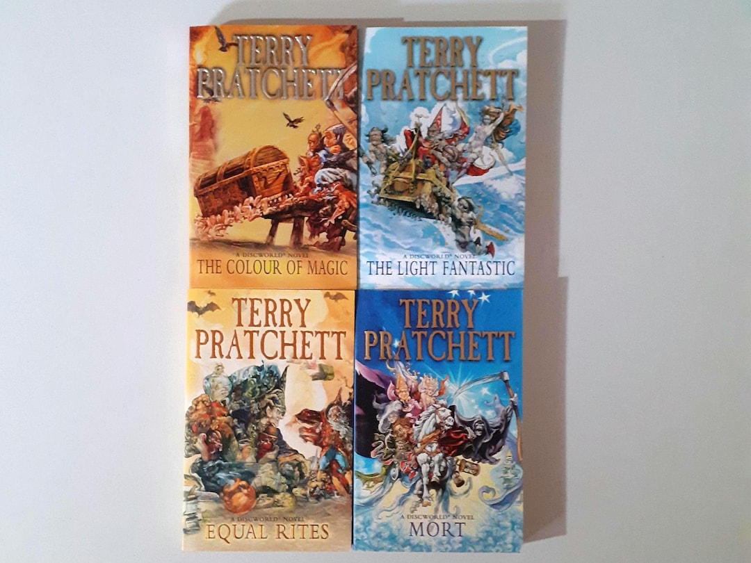 Terry Pratchett Discworld Novels Books Bundle No 1,2,3,4 Paperbacks ...