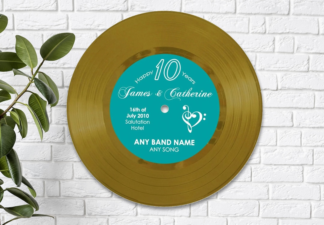 Personalised Gold Disc Wedding Anniversary 50th 2nd 10th Couple Gift ...