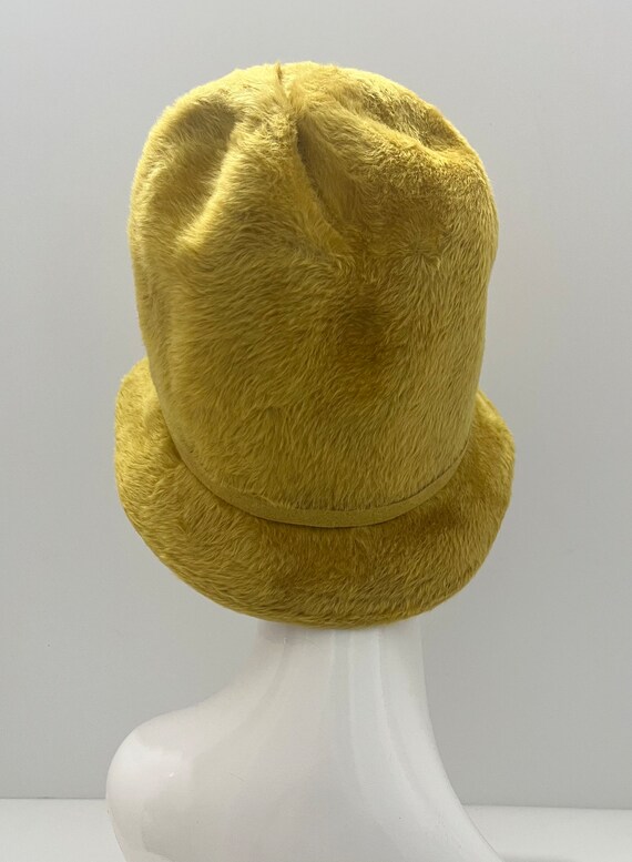1960's Mod Gold Bucket Hat by Henri Original - Gem