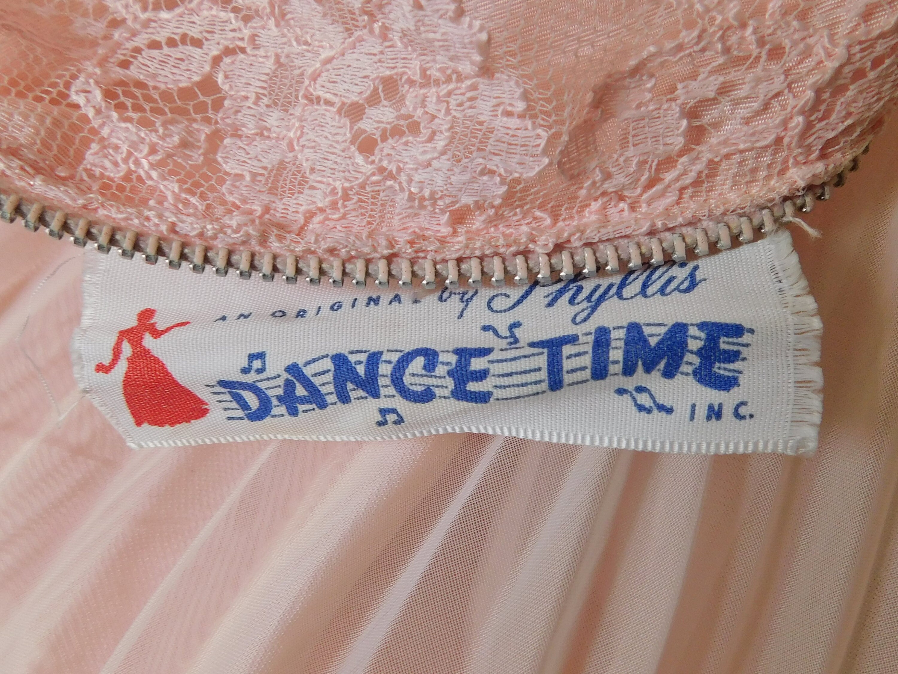 1950's Pink Lace and Chiffon Prom Dress by Dance Time by Phyllis - Etsy