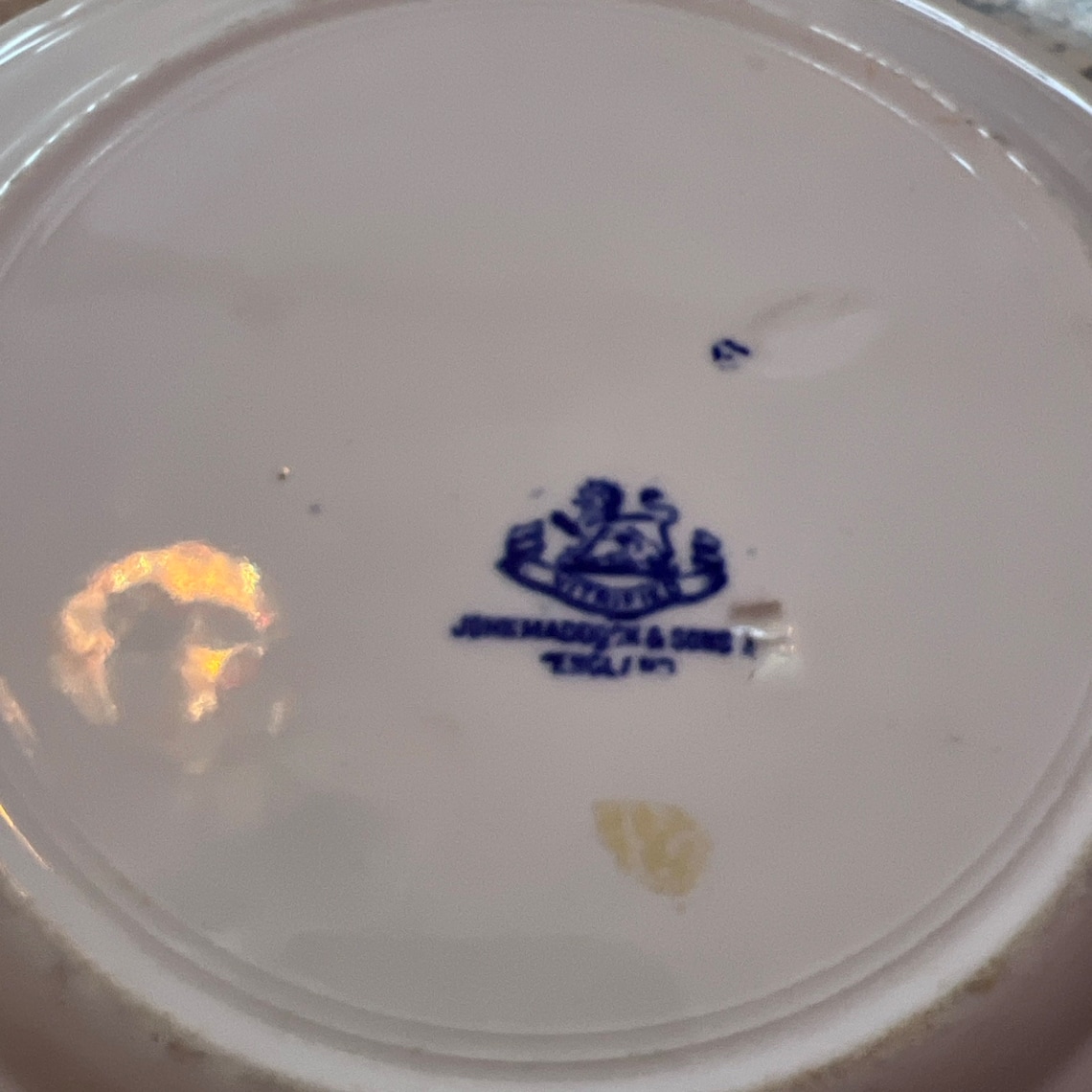 John Maddock & Sons England 8” Dinner Plate Blue Willow Vintage VGC - Etsy