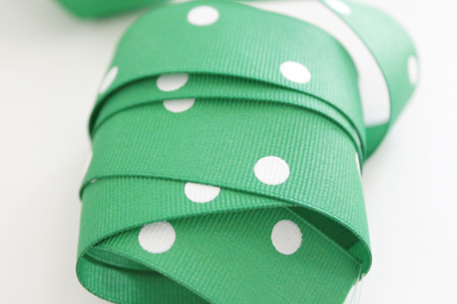 Green Grosgrain Ribbon, Green With White Dots Ribbon 1 Inches Wide ...