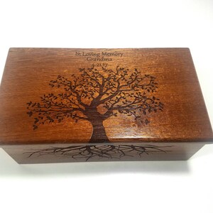 Personalized Tree of Life Memory Box, Family Tree Keepsake Box, Tree of ...