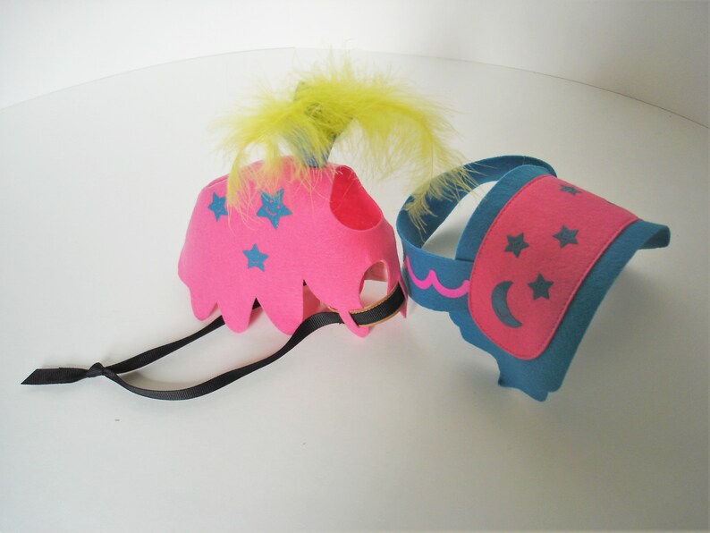 Oatsie Cirque De La Lune: A Looney Circus - Etsy