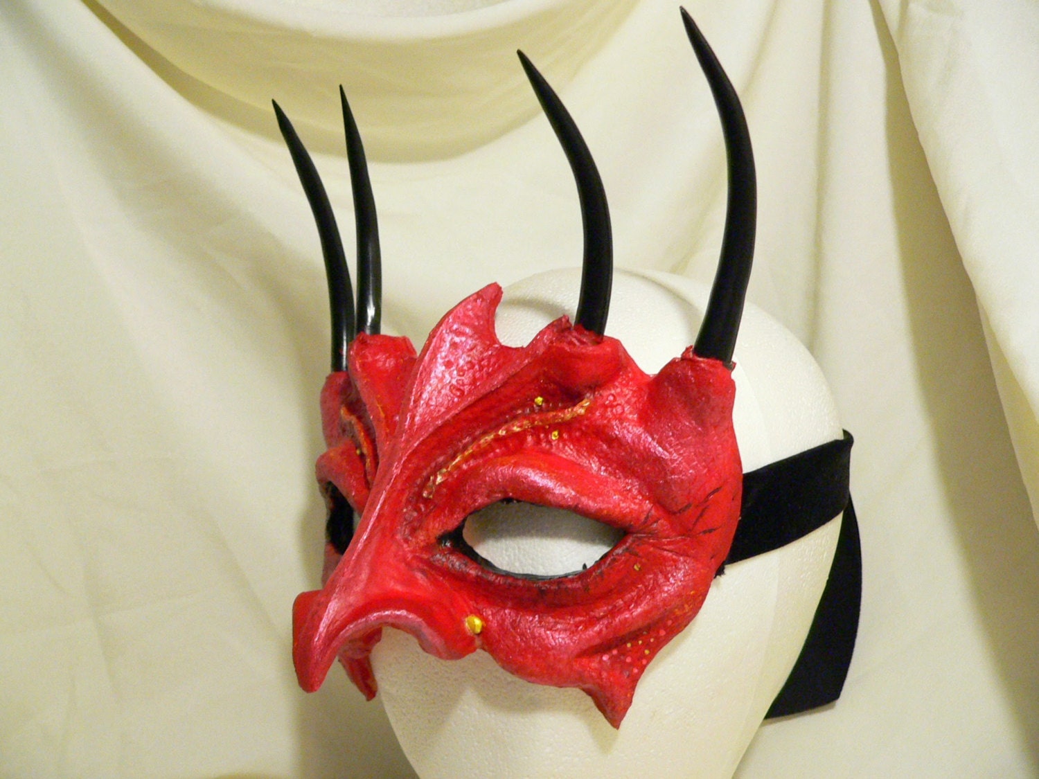 Mask Mixed Media, Light Weight Poly Foam, Painted, Sculpted - Etsy Denmark