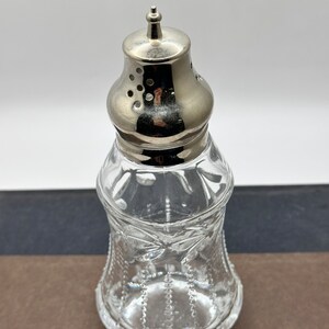 Lady Primrose's Royal Extract Vintage Dusting Silk Powder 8 Inch Shaker ...