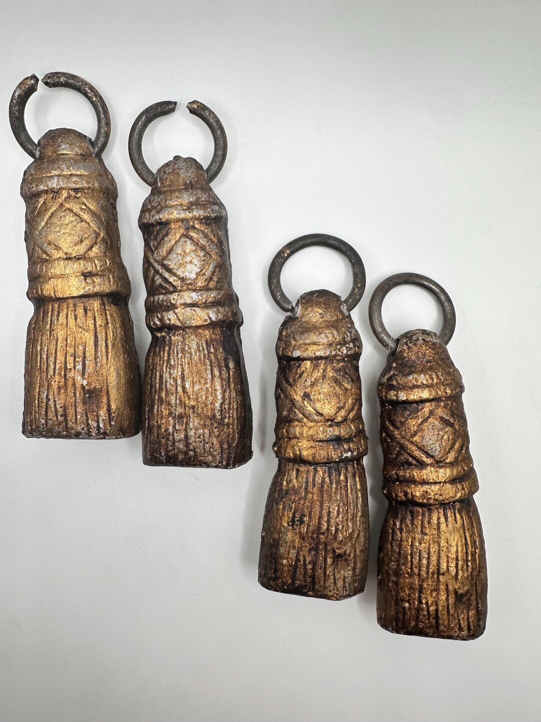 Vintage Metal Tassel Drawer Pulls. Set of Four - Etsy
