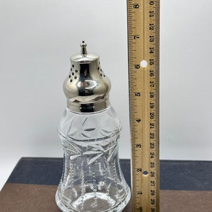 Lady Primrose's Royal Extract Vintage Dusting Silk Powder 8 Inch Shaker ...