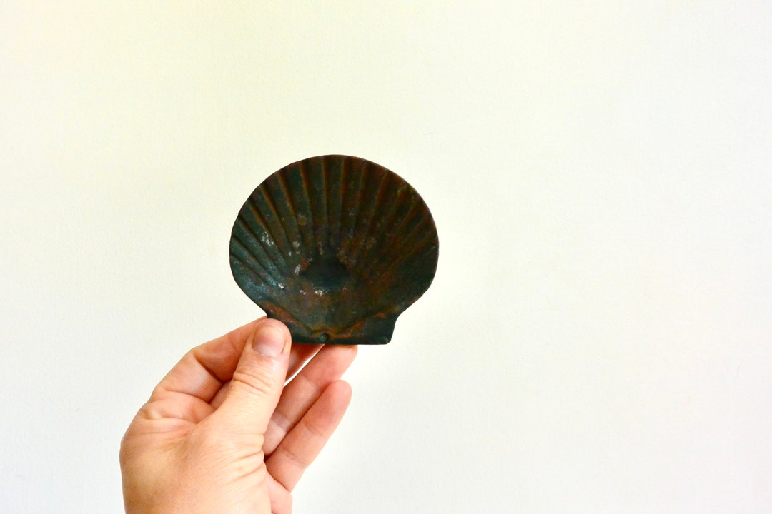 Cast Iron Seashell Footed Dish - Catch All Ashtray - Paper Weight ...